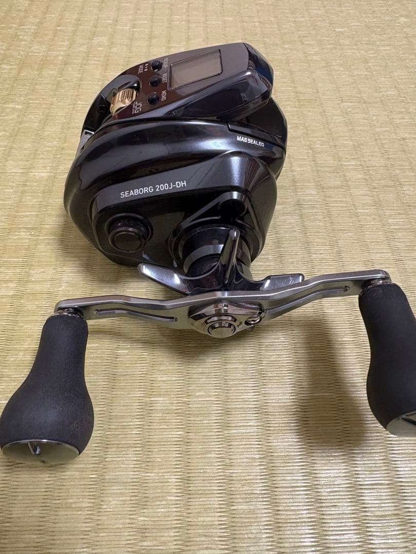 DAIWA SEABORG 200J-DH 電動リール