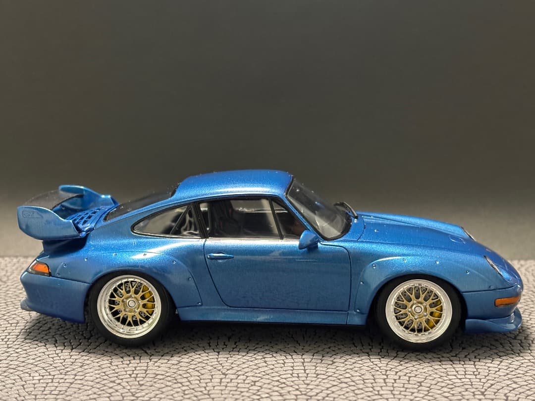 タミヤ ポルシェ911 GT2 1/24 プラモデル 完成品