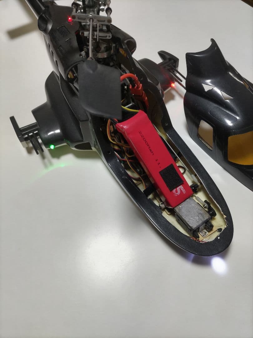 電動ヘリ　AIRWOLF エアーウルフ 450　ジャンク品
