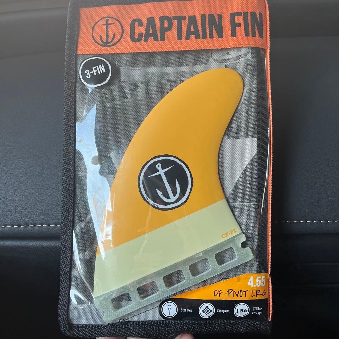 CAPTAIN FIN CF-PIVOT LE-4 3フィン