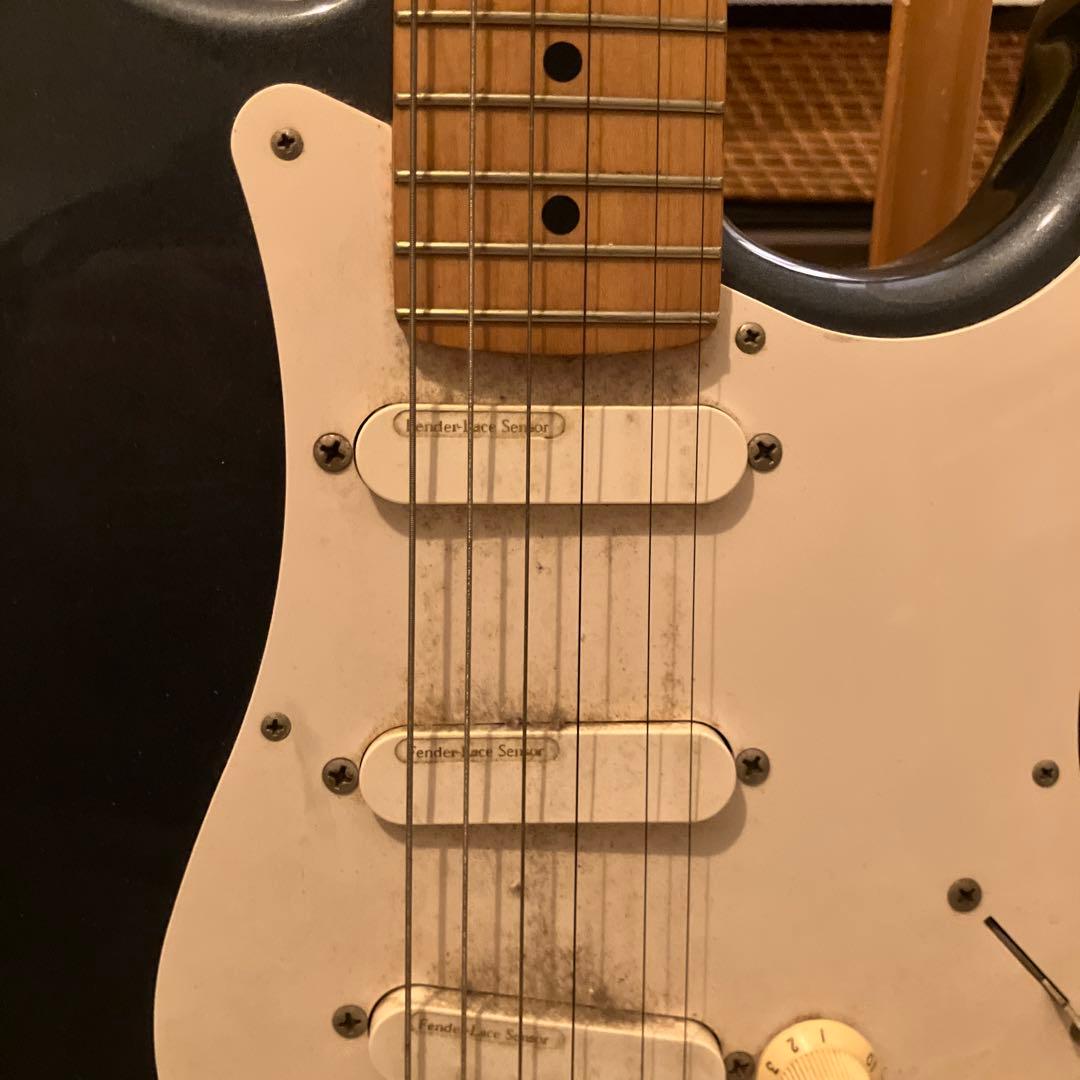 Fender Stratocaster 深いグリーン
