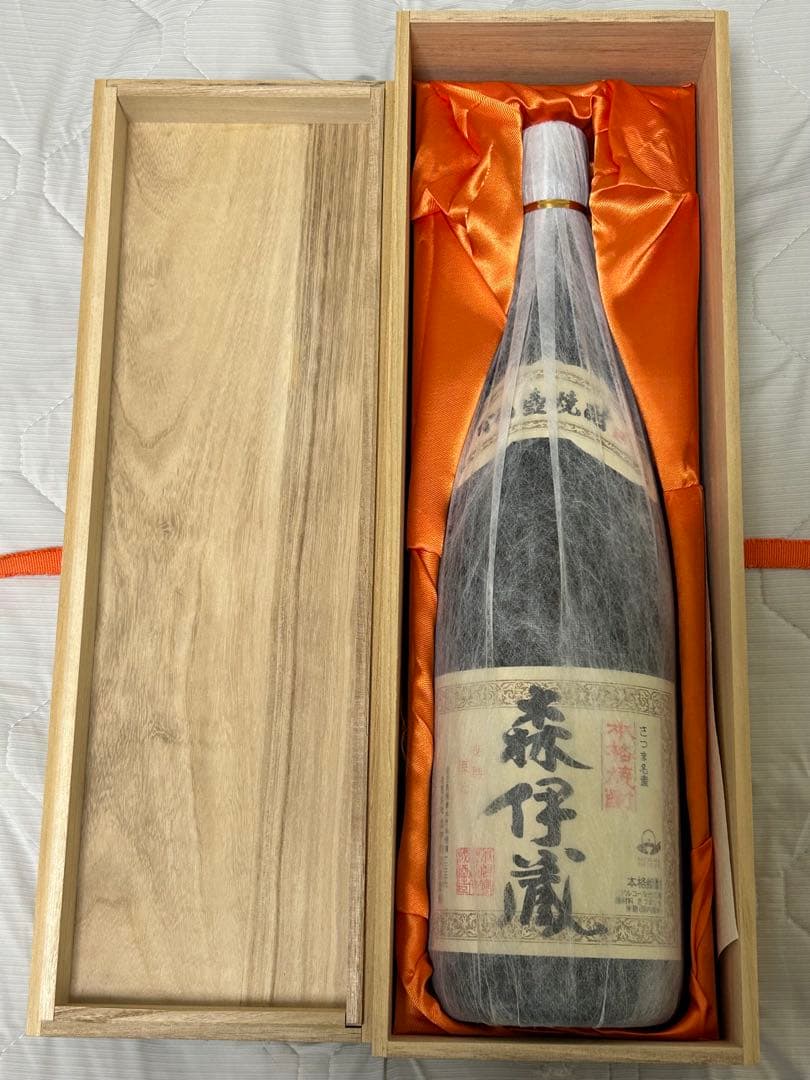 かめ壺焼酎 森伊蔵 1800ml 桐箱入り