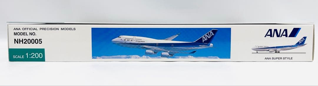 全日空商事　1/200 ANA B747-400 NH20005