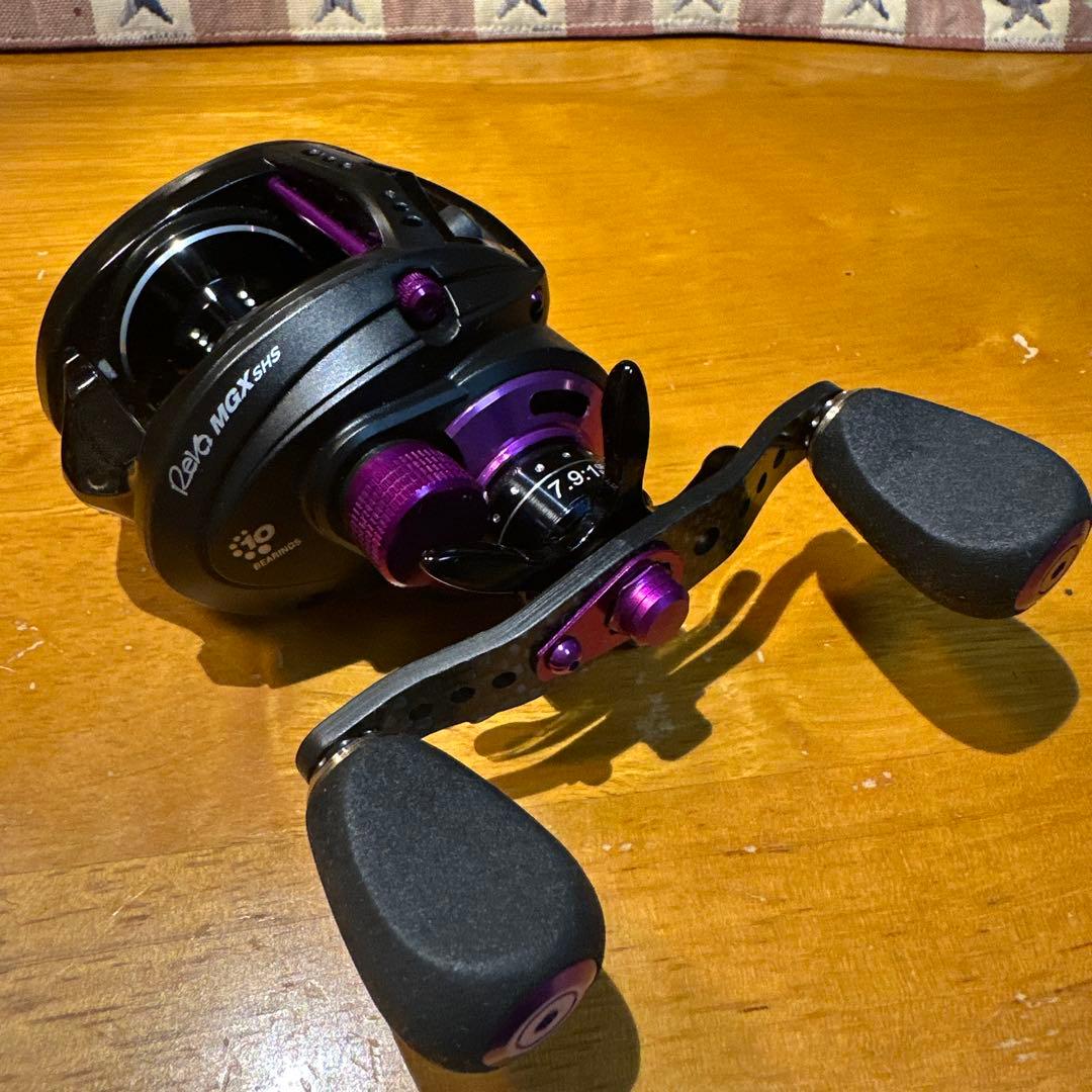 アブ　REVO MGX 右巻