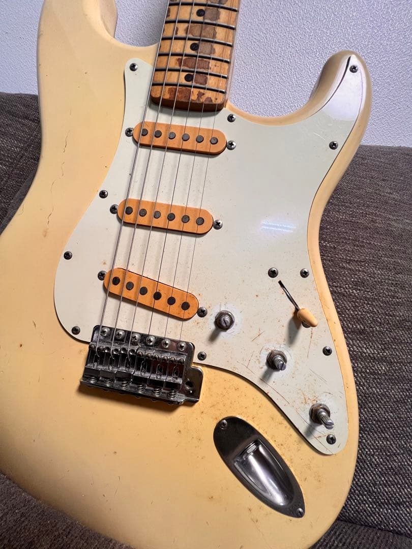 Fender Japan ST-72 フェンダージャパン ストラトキャスター