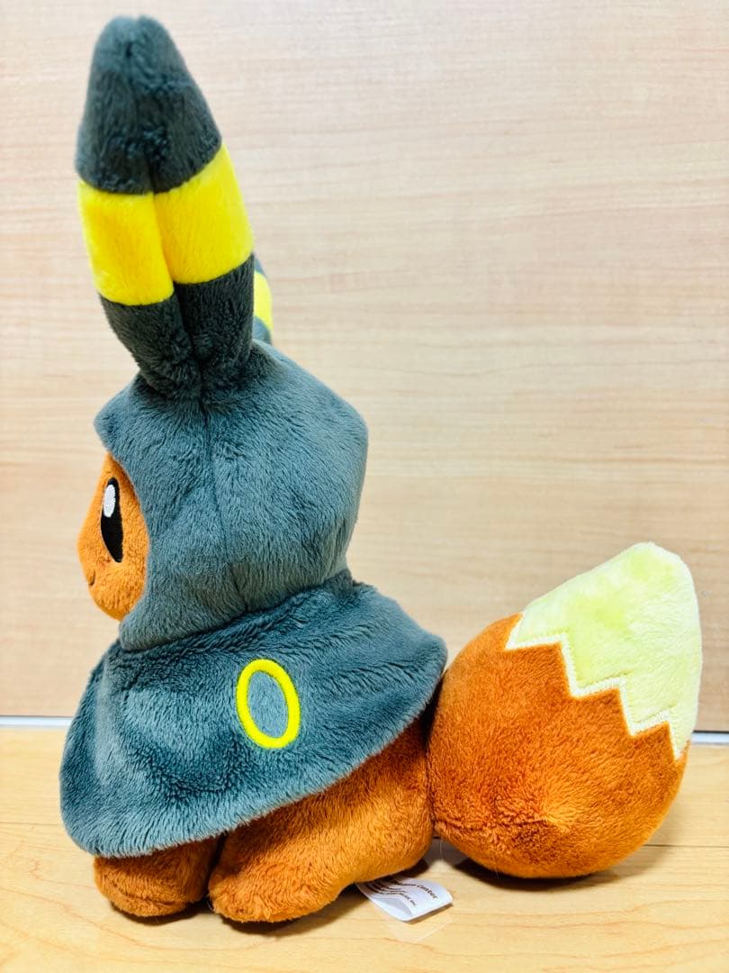 限定　ポケモン　イーブイ　ポンチョ　ブラッキー　ぬいぐるみ　ポケセン