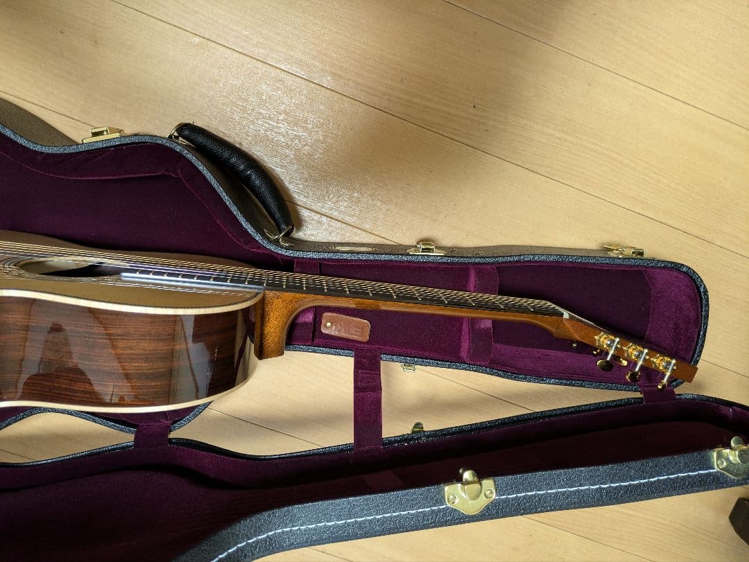 Martin 0012-28 Modern Deluxe 　保証期間内
