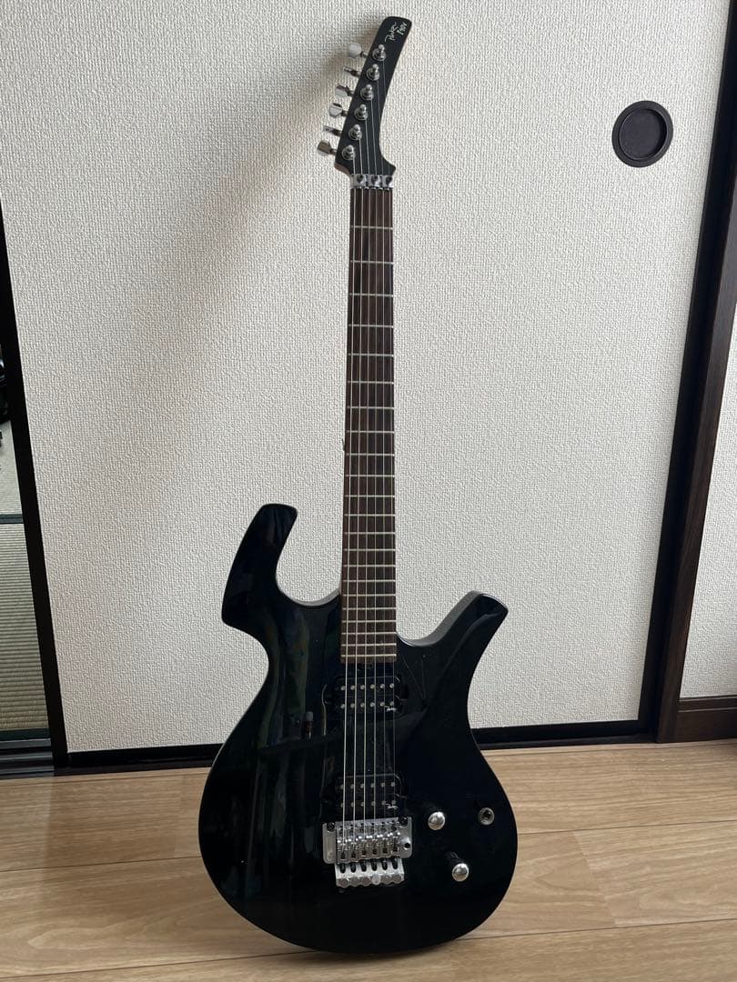 Parker P-40V ブラック エレキギター