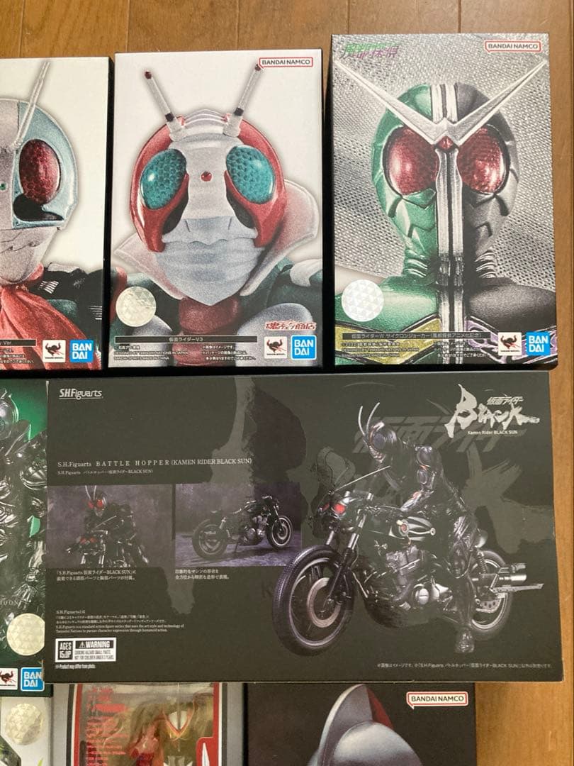 フィギュアーツ　セット　仮面ライダー+ウルトラマン　まとめ売り　早い者勝ち