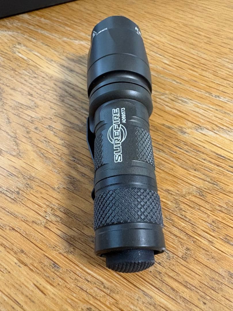 [非売品] 未使用　SUREFIRE KX1 × land cruiser