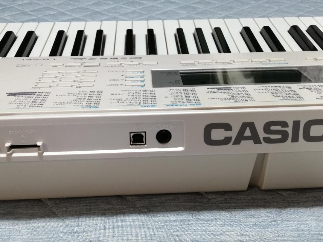 CASIO カシオ光ナビゲーションキーボード LK-221