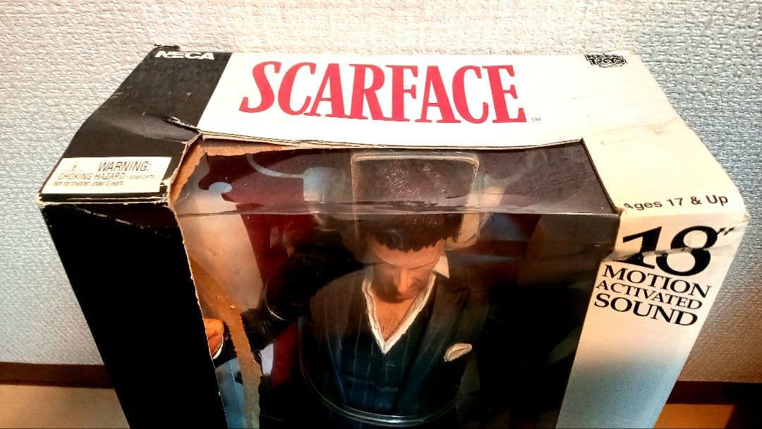 NECA Scarface スカーフェイストニーモンタナ 18インチ 青スーツ