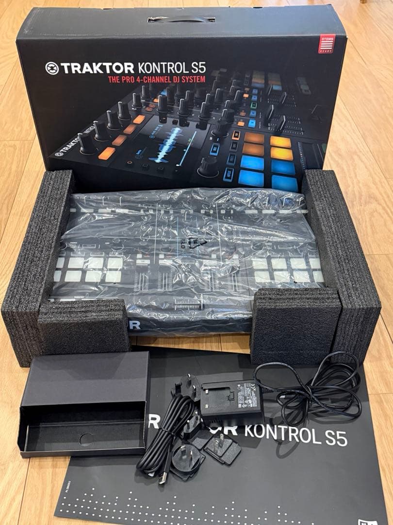 TRAKTOR KONTROL S5 DJコントローラー(ジャンク品)
