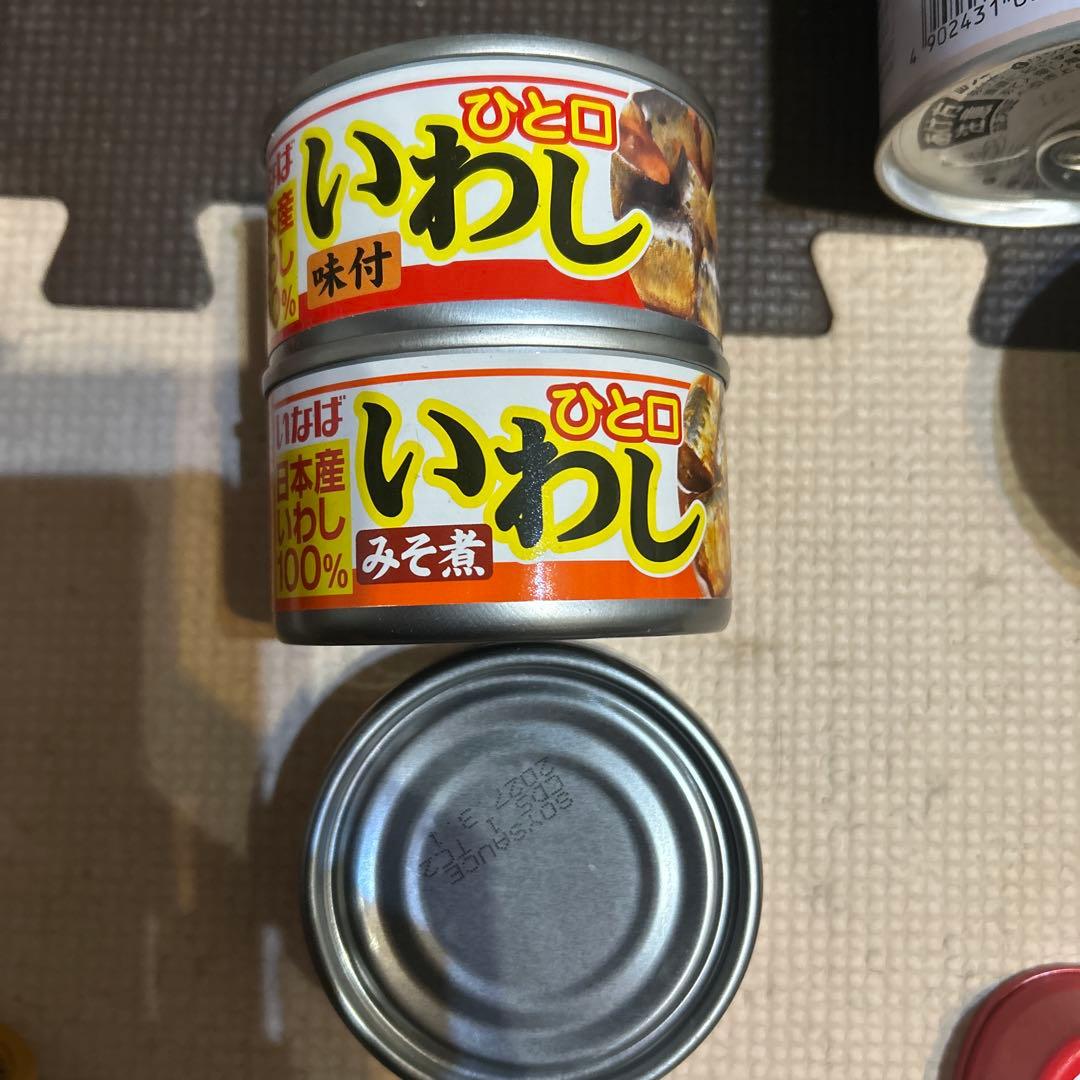 お値引き中。早い物勝ち。鯖、焼き鳥、いわしなど缶詰78缶セット