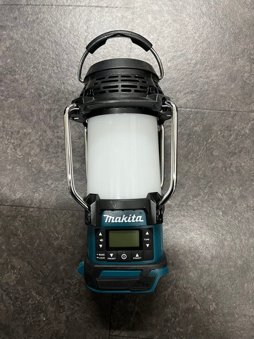 Makita 充電式ランタン MR054 マキタ 充電式ランタン付ラジオ