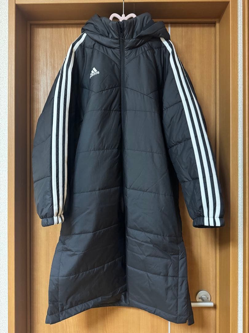 ☆新品☆adidas フード付きベンチコート 黒 ジュニア 150cm