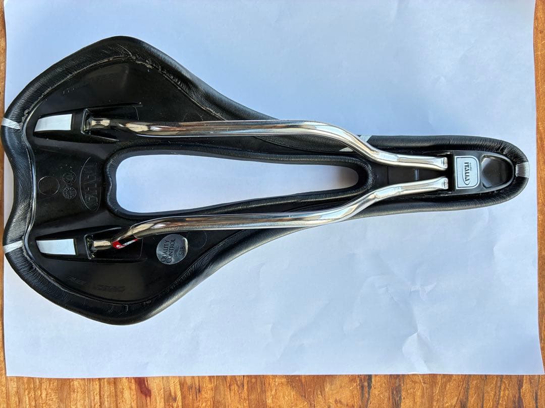 Selle Italia SLR Flow サドル 170mm Ti316