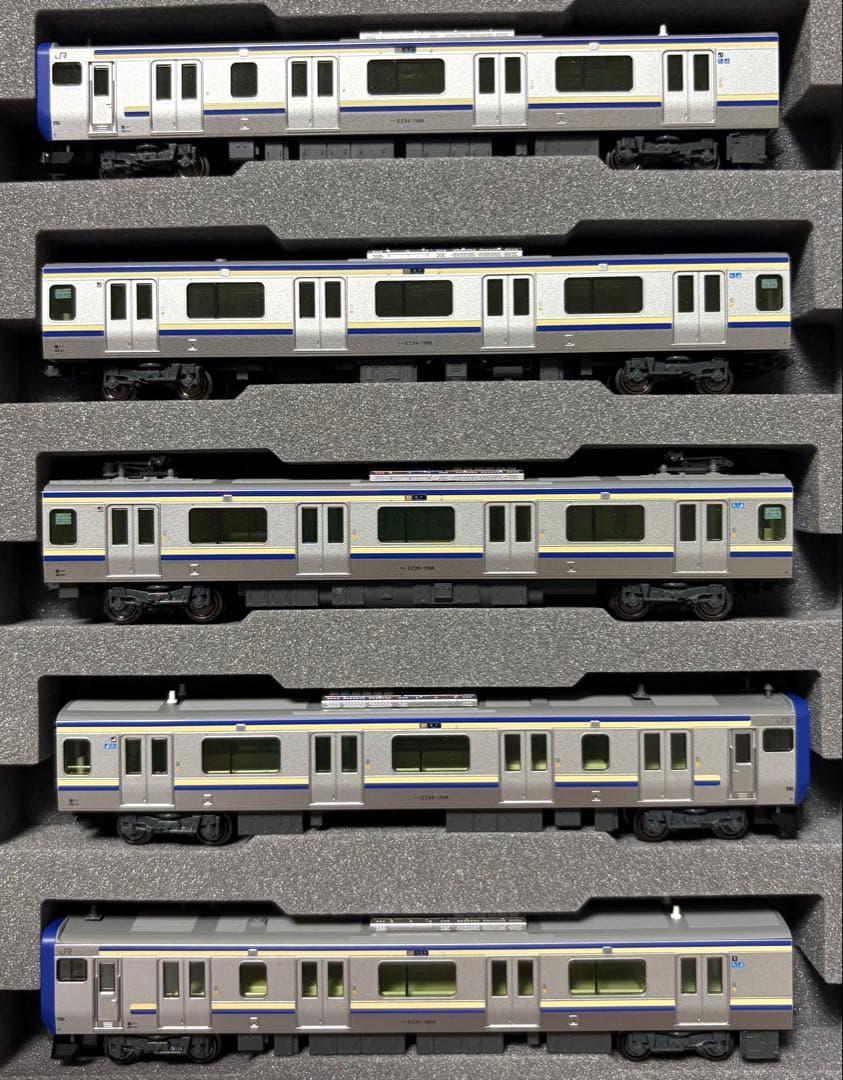KATO E235系1000番台 15両セット