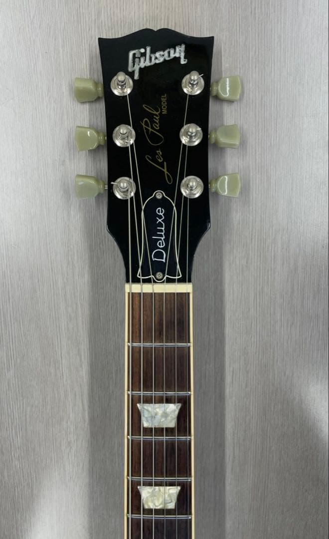 ぽよGibsonLesPaul Deluxe LimitedEdition
