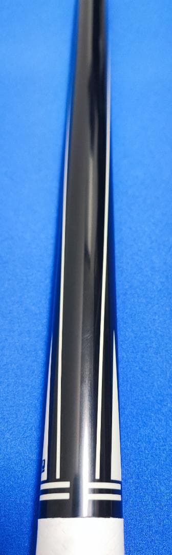 リトルモンスター社製ビリヤードキュー　12.4mm（ユニロックジョイント）中古品