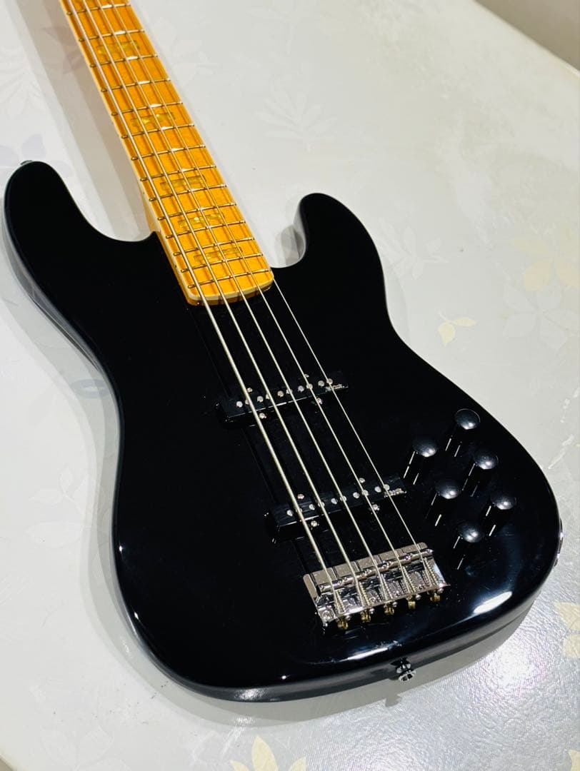 【USED/良品】Markbass MB GV5 Gloxy 黒 5弦ベース