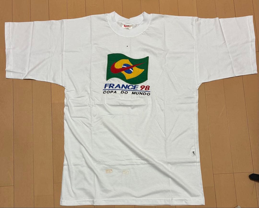 希少 NIKE 00〜90s FIFA World Cup Tシャツ