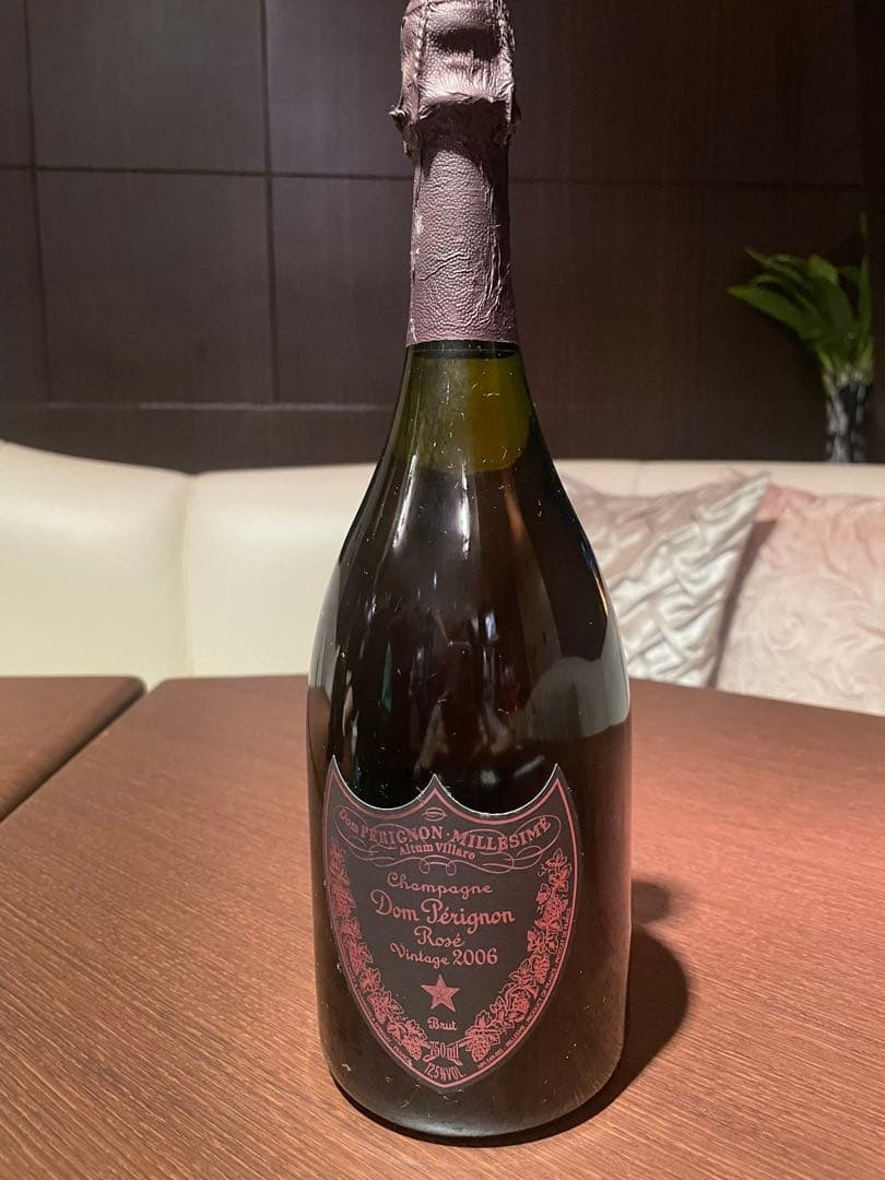 Dom Pérignon ロゼ　2006 シャンパン 750ml