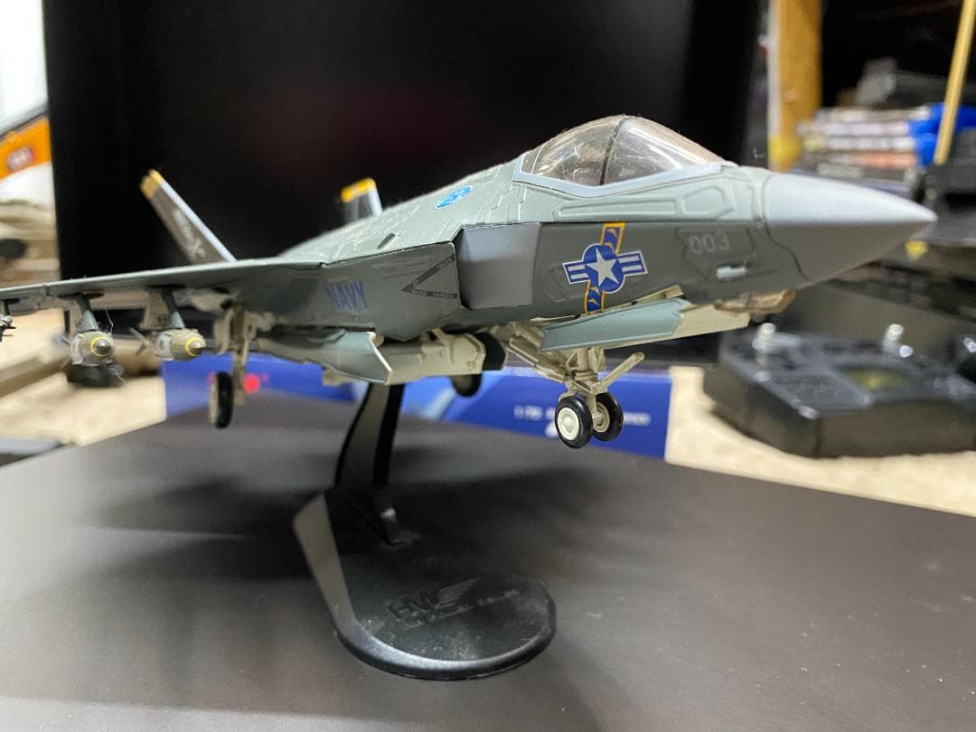 1/72 ホビーマスター　F35C アメリカ海軍開発実証機