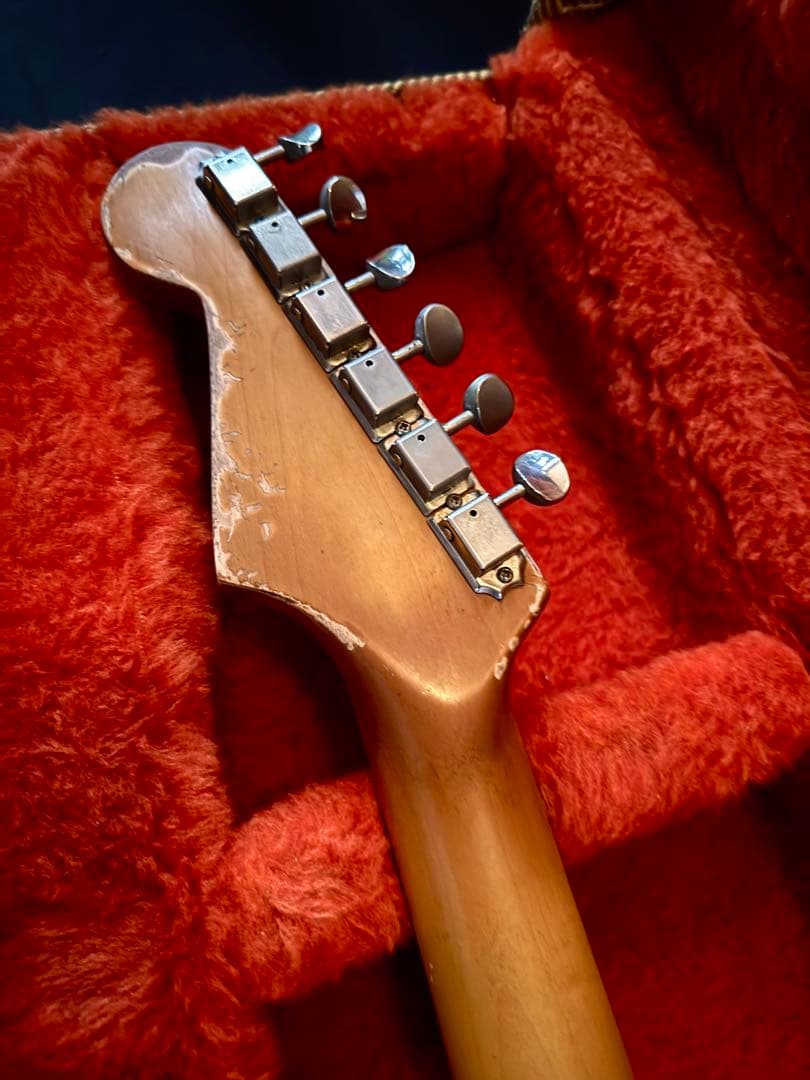 ギター Fender Stratocaster classic 60s nitro
