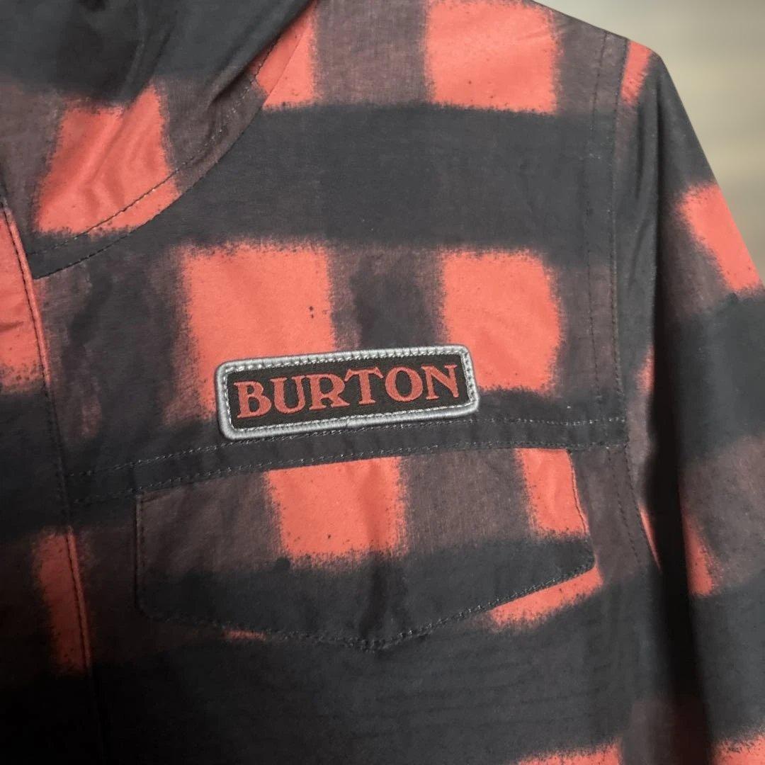 BURTONキッズスノーボードウェア上150cm赤黒チェック クリーニング済