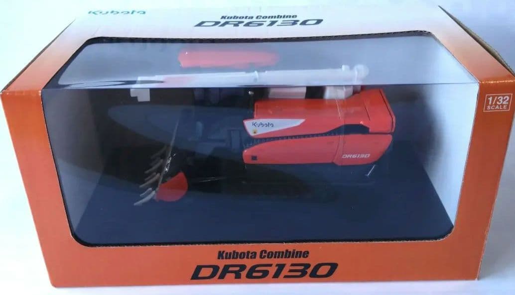【未開封・レア品】KUBOTA コンバインDR6130 模型 1/32スケール