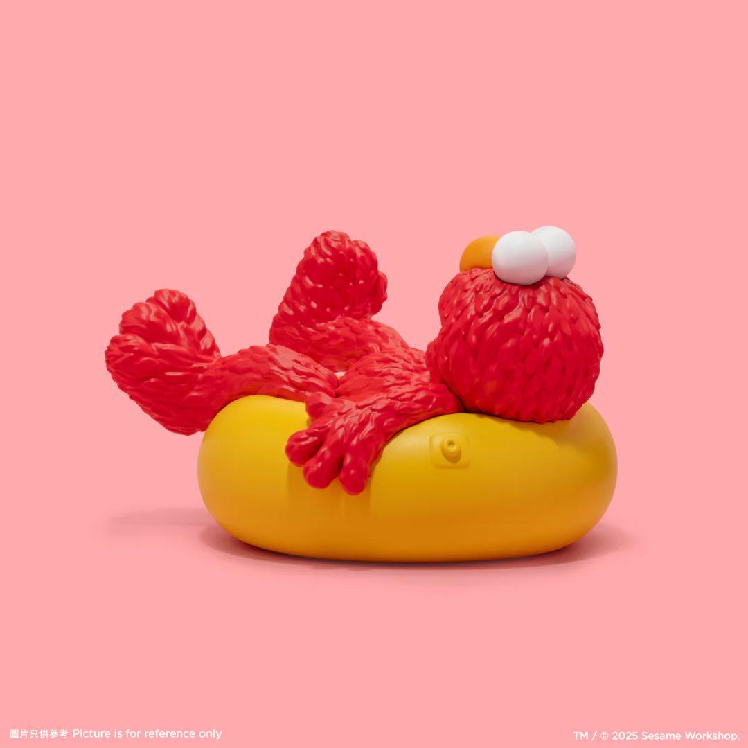 【新品】KAWS ELMO WATER PARADE 2025 カウズ エルモ