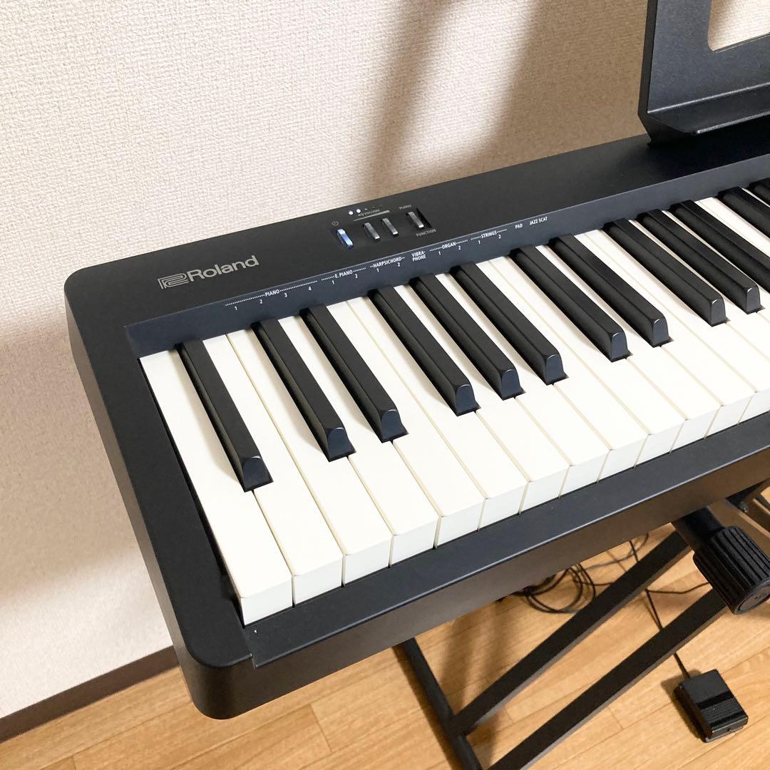 極美品 Roland 電子ピアノ FP-10 2023年製 スタンド付属 88鍵