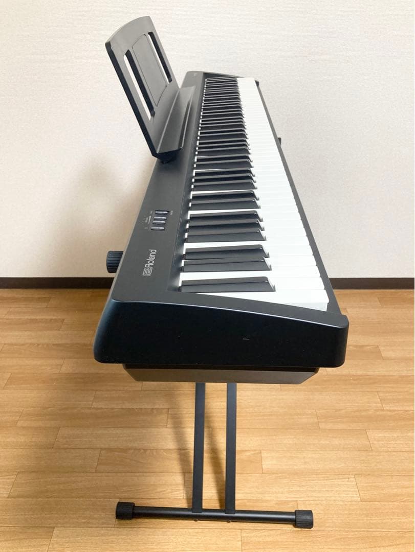 極美品 Roland 電子ピアノ FP-10 2023年製 スタンド付属 88鍵