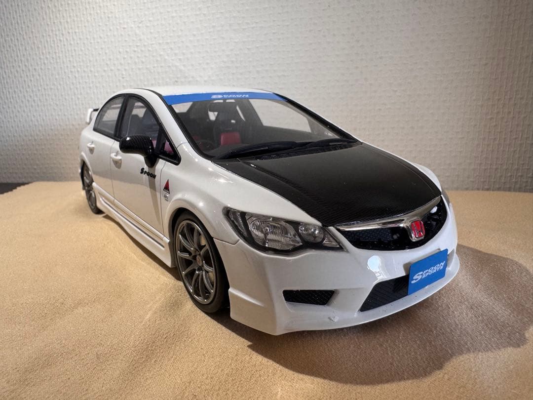 Spoon Civic Type R ミニカー ホワイト1/18