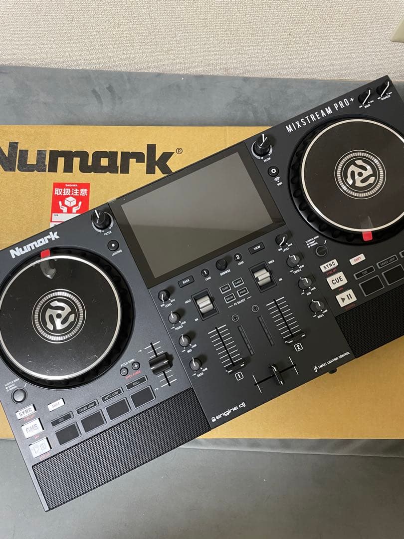 Numark Mixstream Pro+ コントローラー