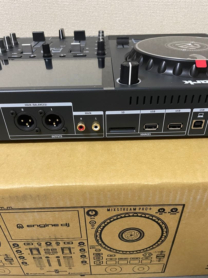 Numark Mixstream Pro+ コントローラー