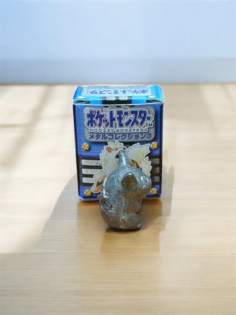 ポケットモンスター　メタルコレクション　ピカチュウ　箱付き