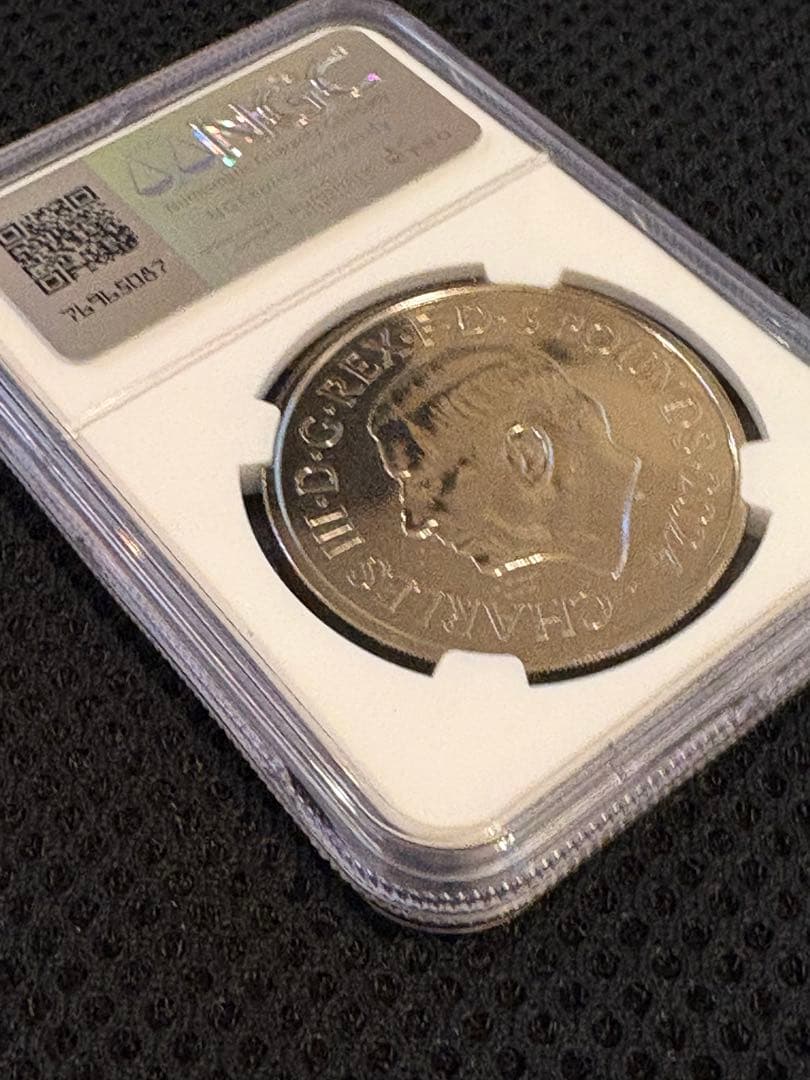 2024 英国 £5 テューダービーストNGC MS69 DPL