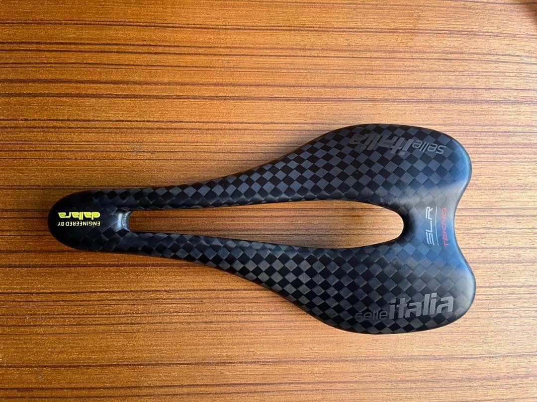 Selle Italia SLR BOOST テクノ スーパーフロー