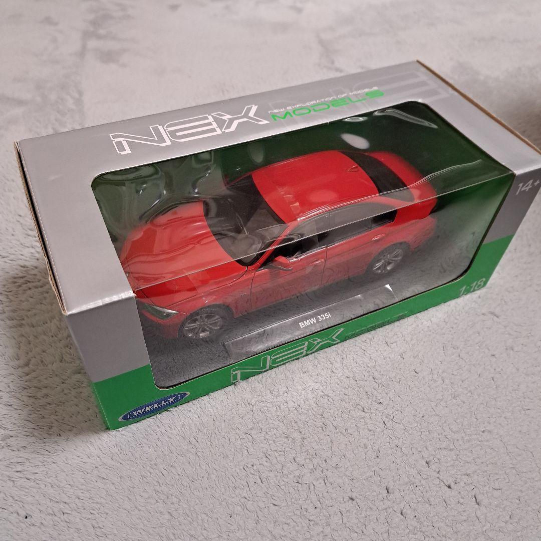 ミニカー  335i 1/18 NEX Welly