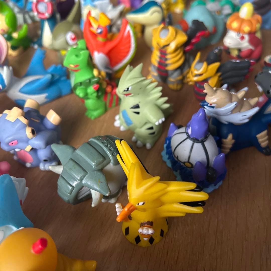 ポケットモンスター ポケモン フィギュア 指人形 まとめ売り 107個＋8個