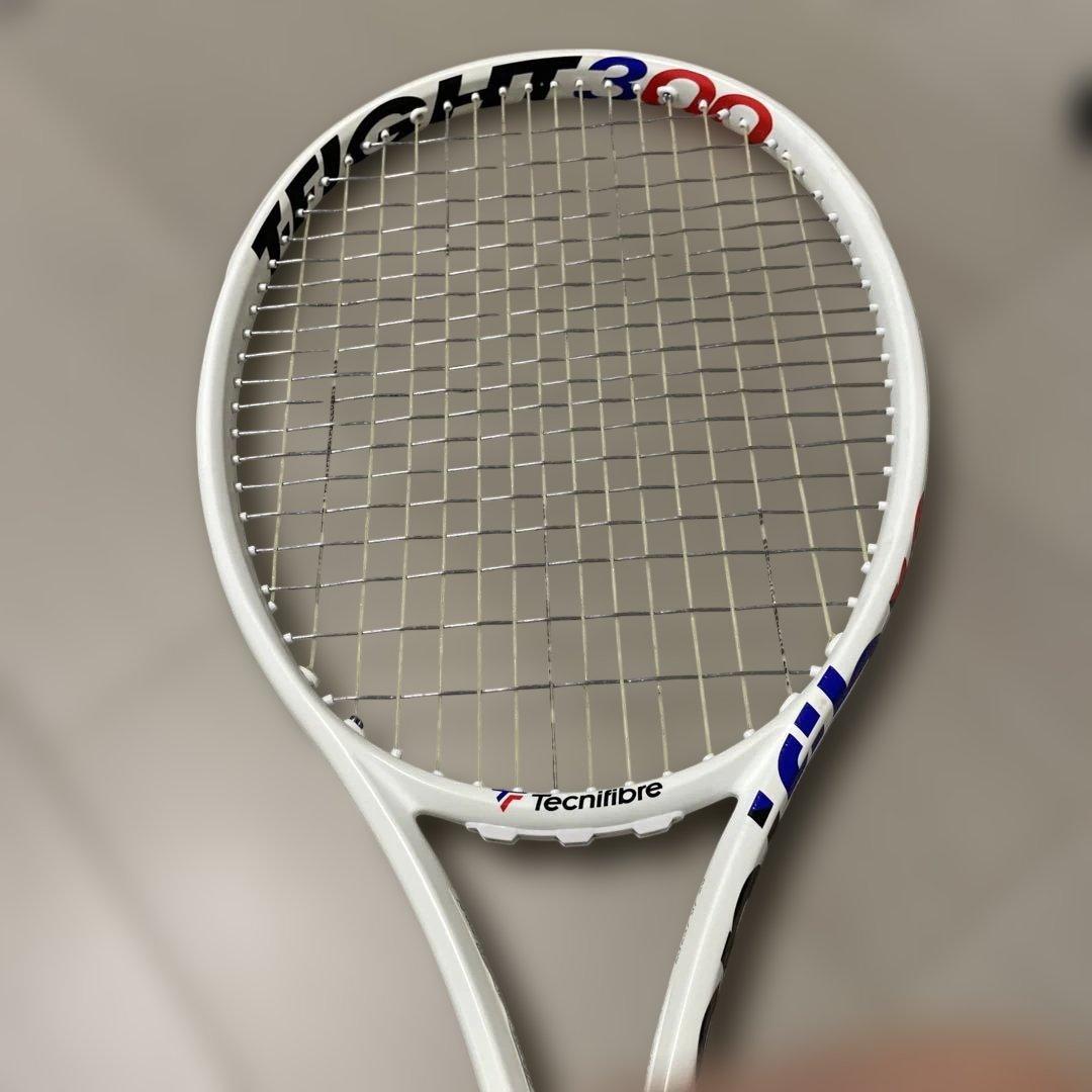 Tecnifibre Tfight 300 テニスラケットG2