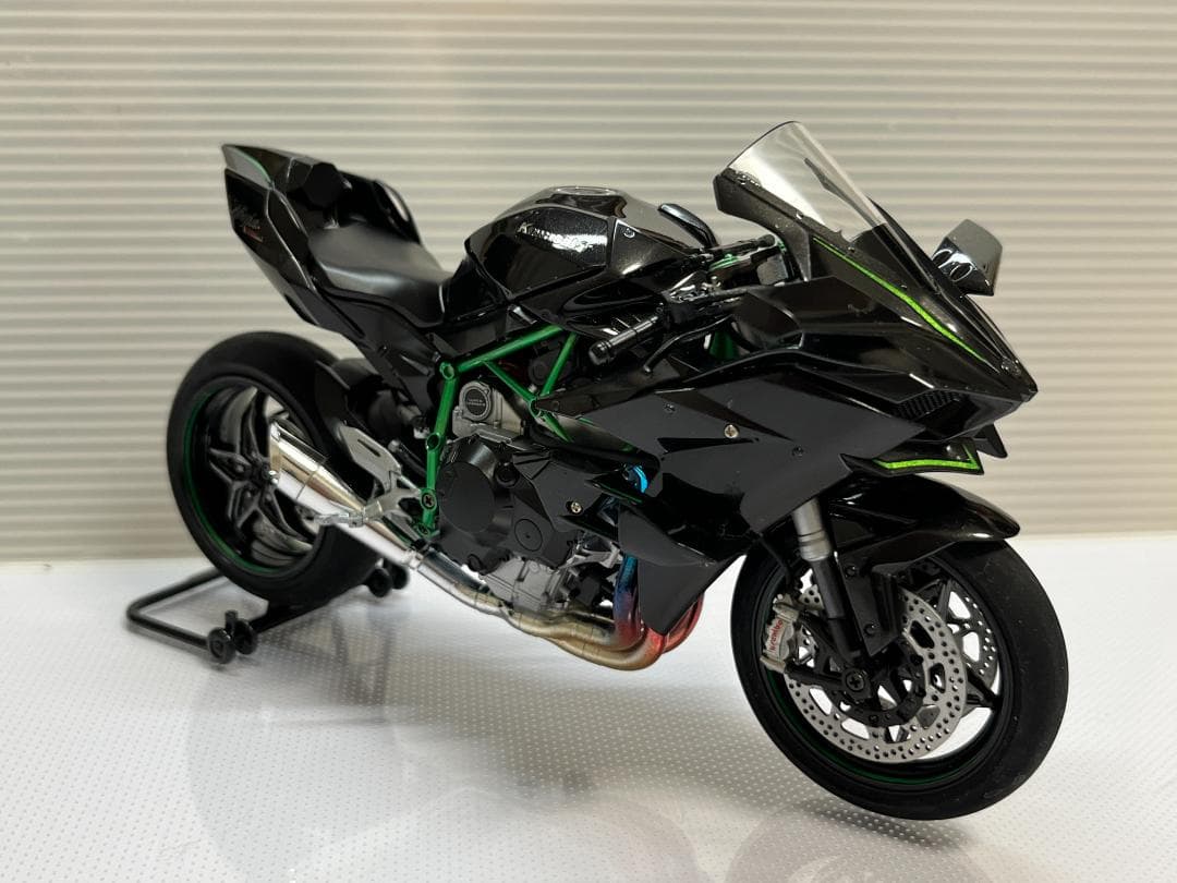 Kawasaki Ninja H2 1/12スケールモデル　完成品