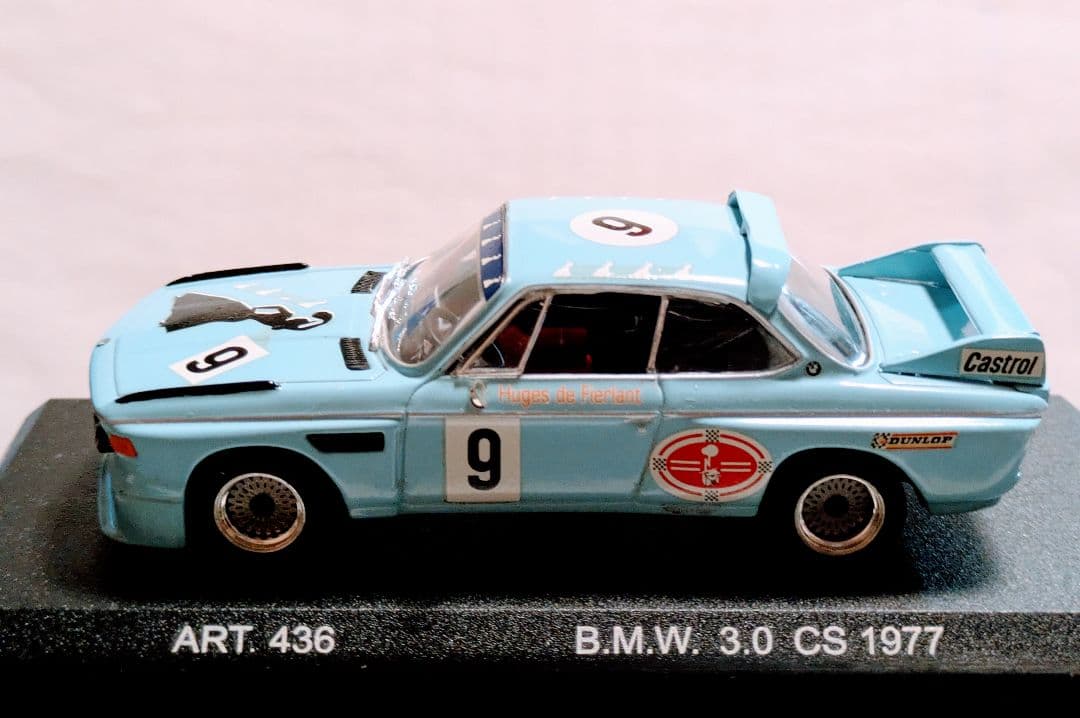 貴重もの、 ３.０ＣＳ レーシング１９７７年式DetailCars１/43