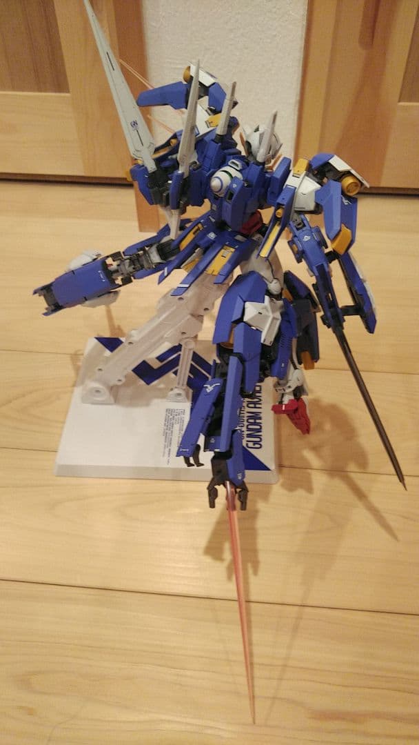 メタルビルド　アヴァランチエクシア　lbuild　ガンダム