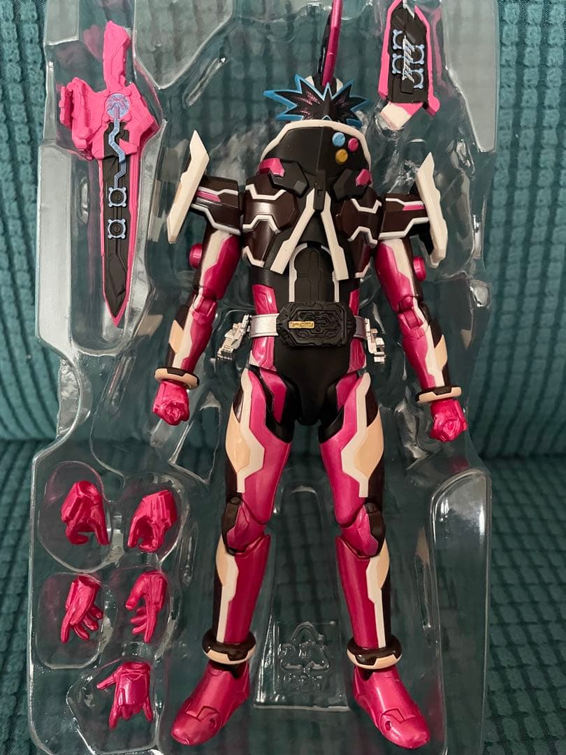 shfiguarts仮面ライダーセイバー 5点セット