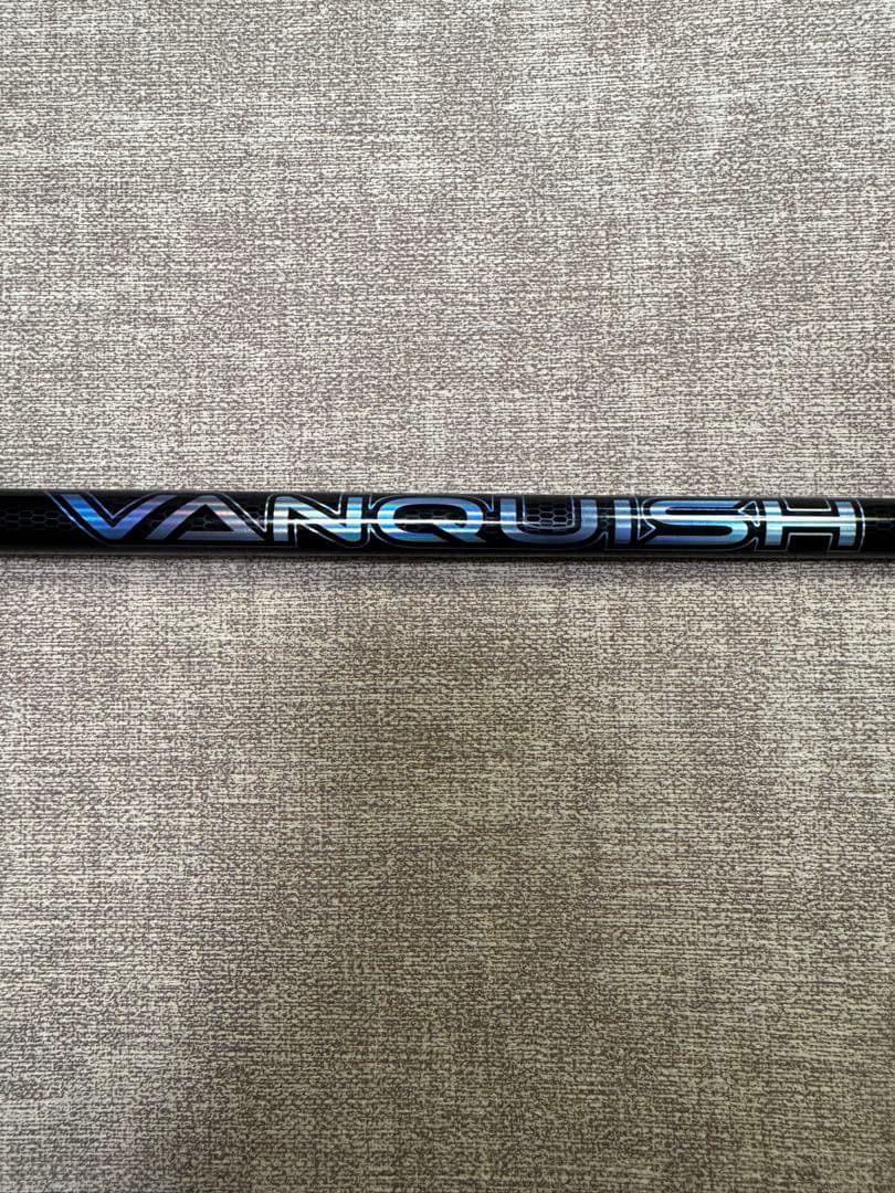 VANQUISH ドライバー　3 R バンキッシュ テーラーメイドスリーブ付