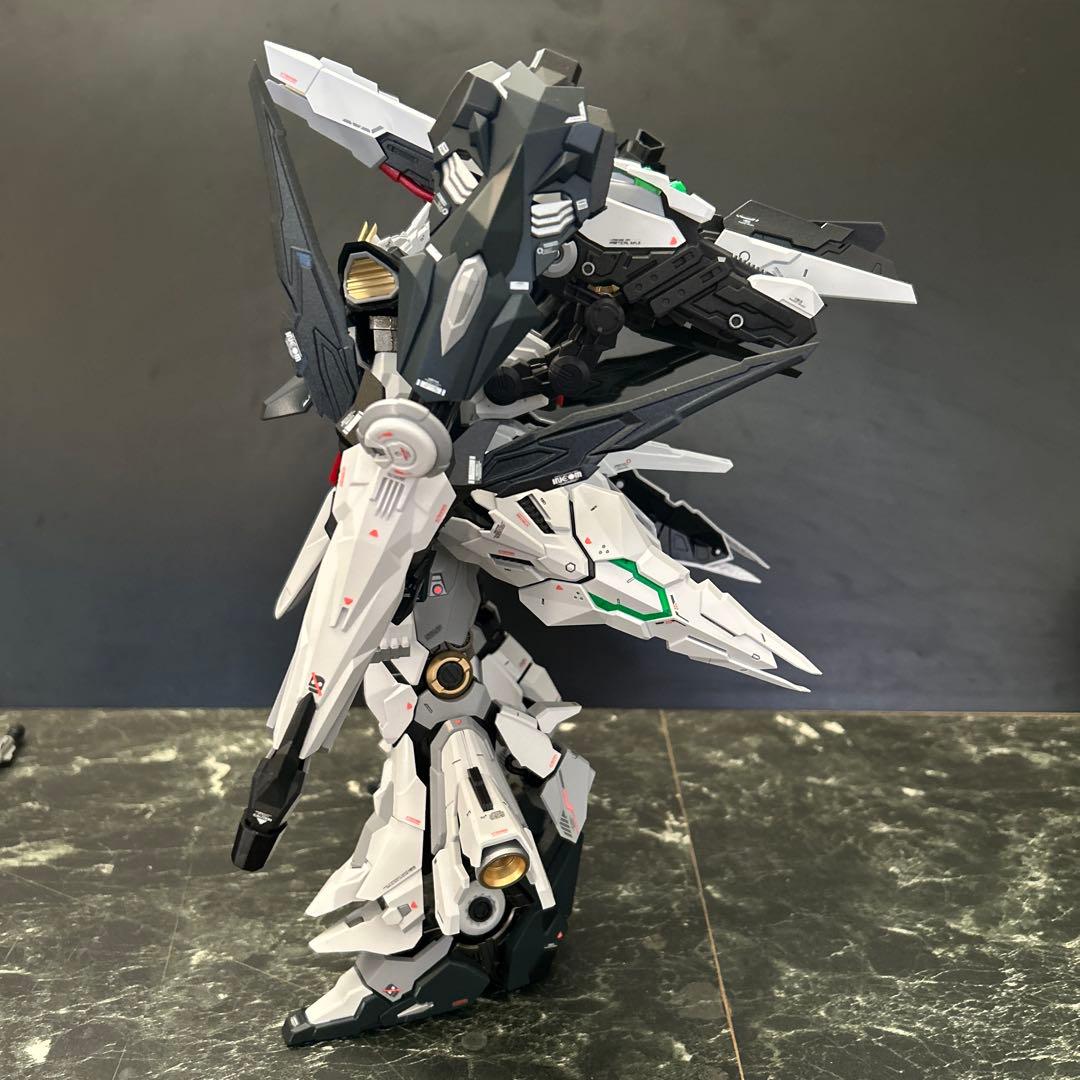 中華プラモ1/100神諭オラクル　プラモデル完成品