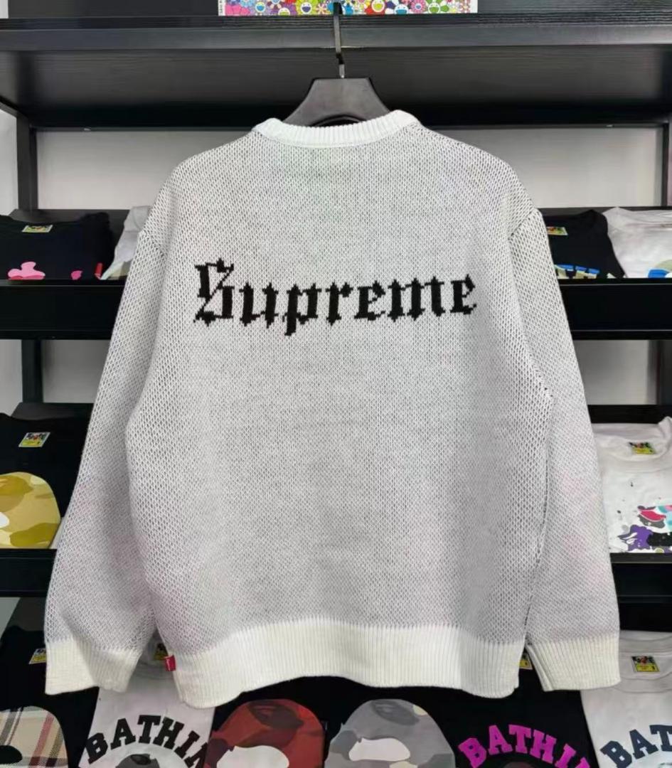 アイドル Supreme 24FW  White